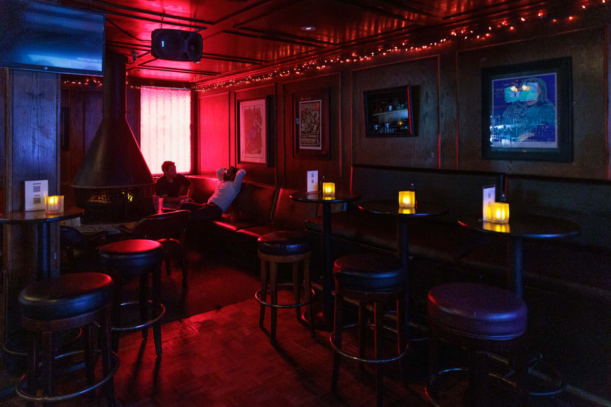 Backstage Bar & Grill - Review - Culver City - Los Angeles - The ...