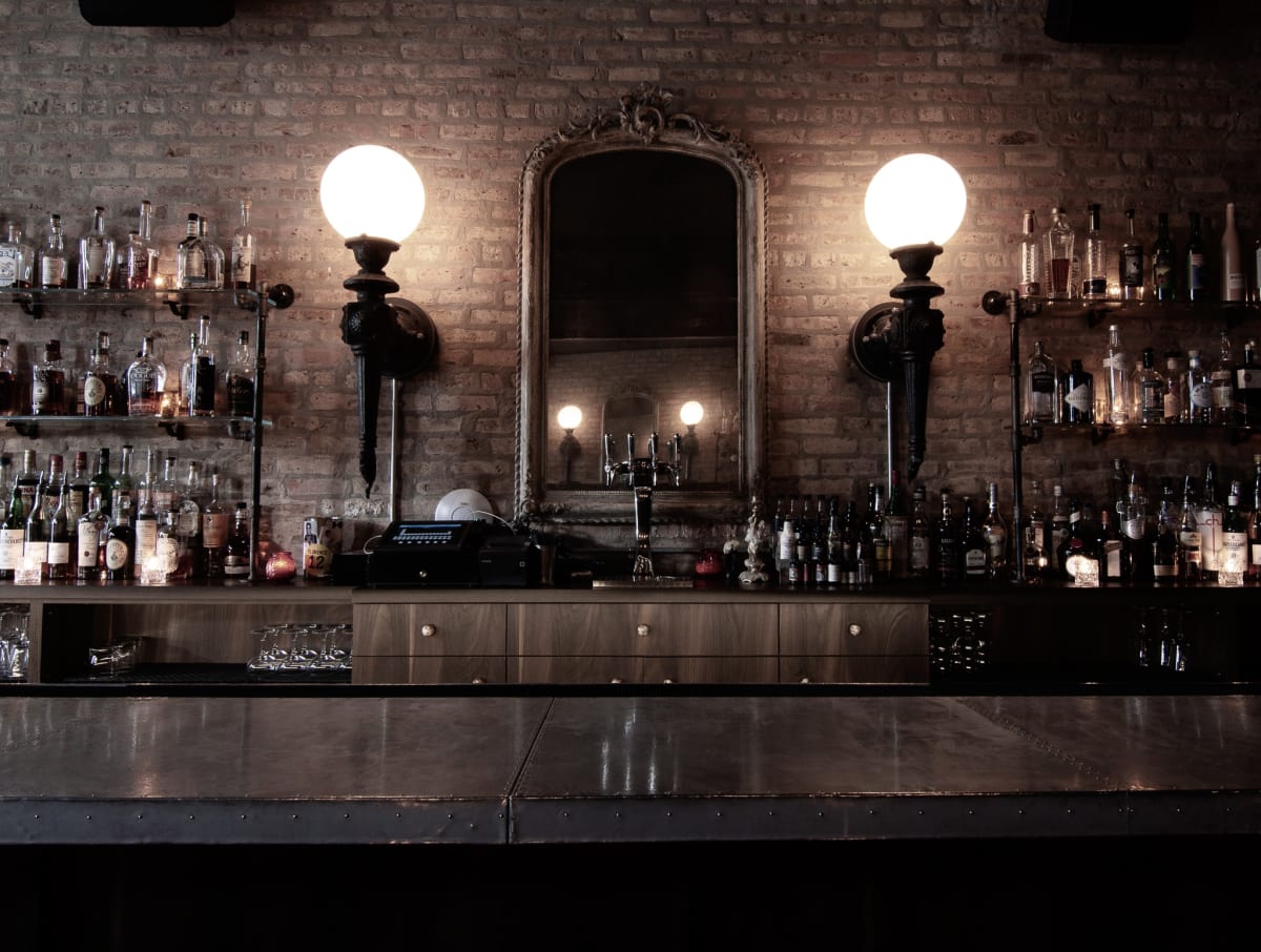The Victor Cocktail Bar - Review - North Center - Chicago - The Infatuation