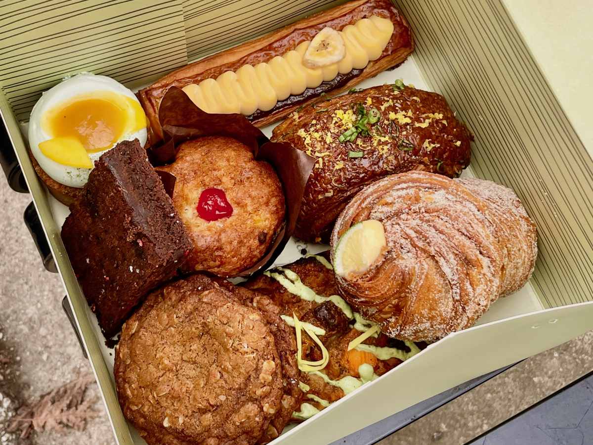 Del Sur Bakery - Review - Lincoln Square - Chicago - The Infatuation