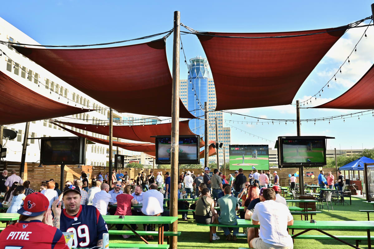 The 10 Best Sports Bars In Houston - Houston - The Infatuation