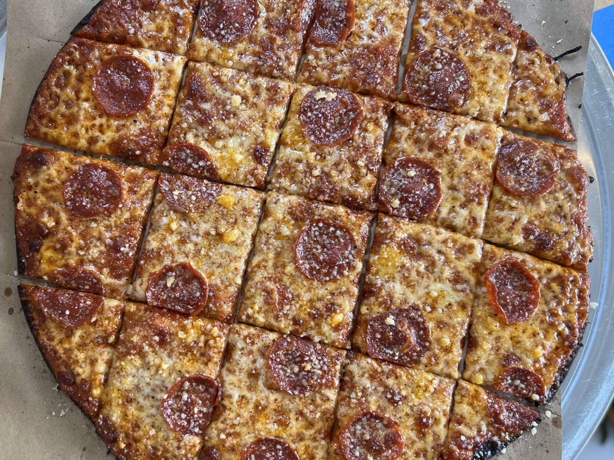 Where To Get Tavern-Style Pizza In Chicago - Chicago - The Infatuation