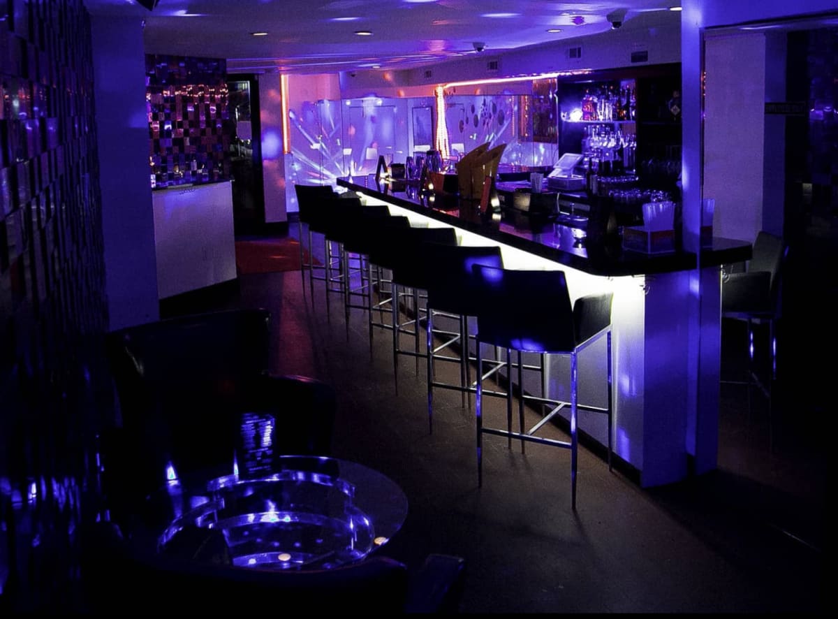 Alibi Lounge - Review - Harlem - New York - The Infatuation