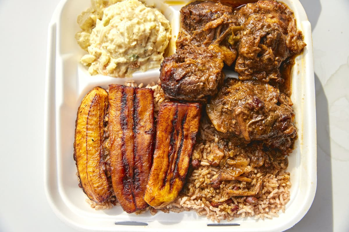 Little Belize - Review - Inglewood - Los Angeles - The Infatuation