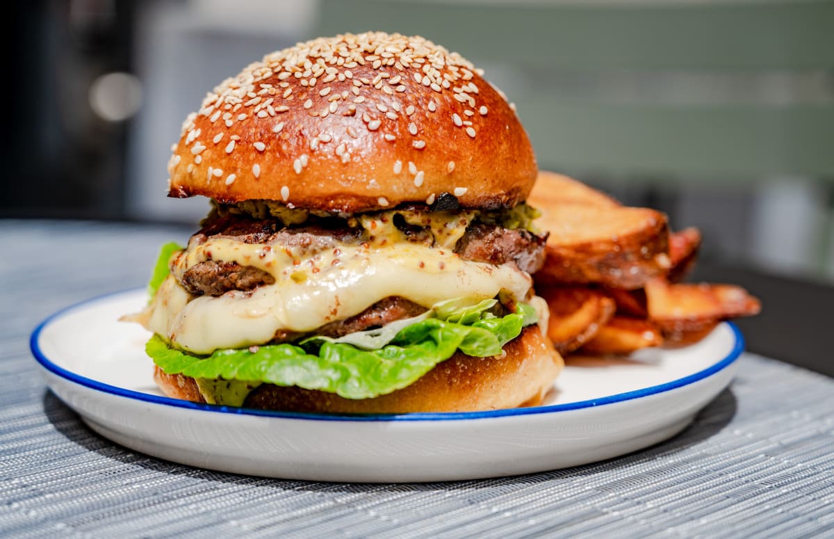 The 10 Best Burgers In Philly - Philadelphia - The Infatuation