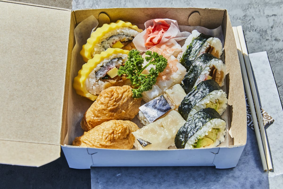 Sakae Sushi - Review - Gardena - Los Angeles - The Infatuation