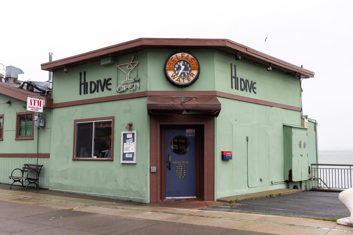 Hi Dive - Review - Embarcadero - San Francisco - The Infatuation