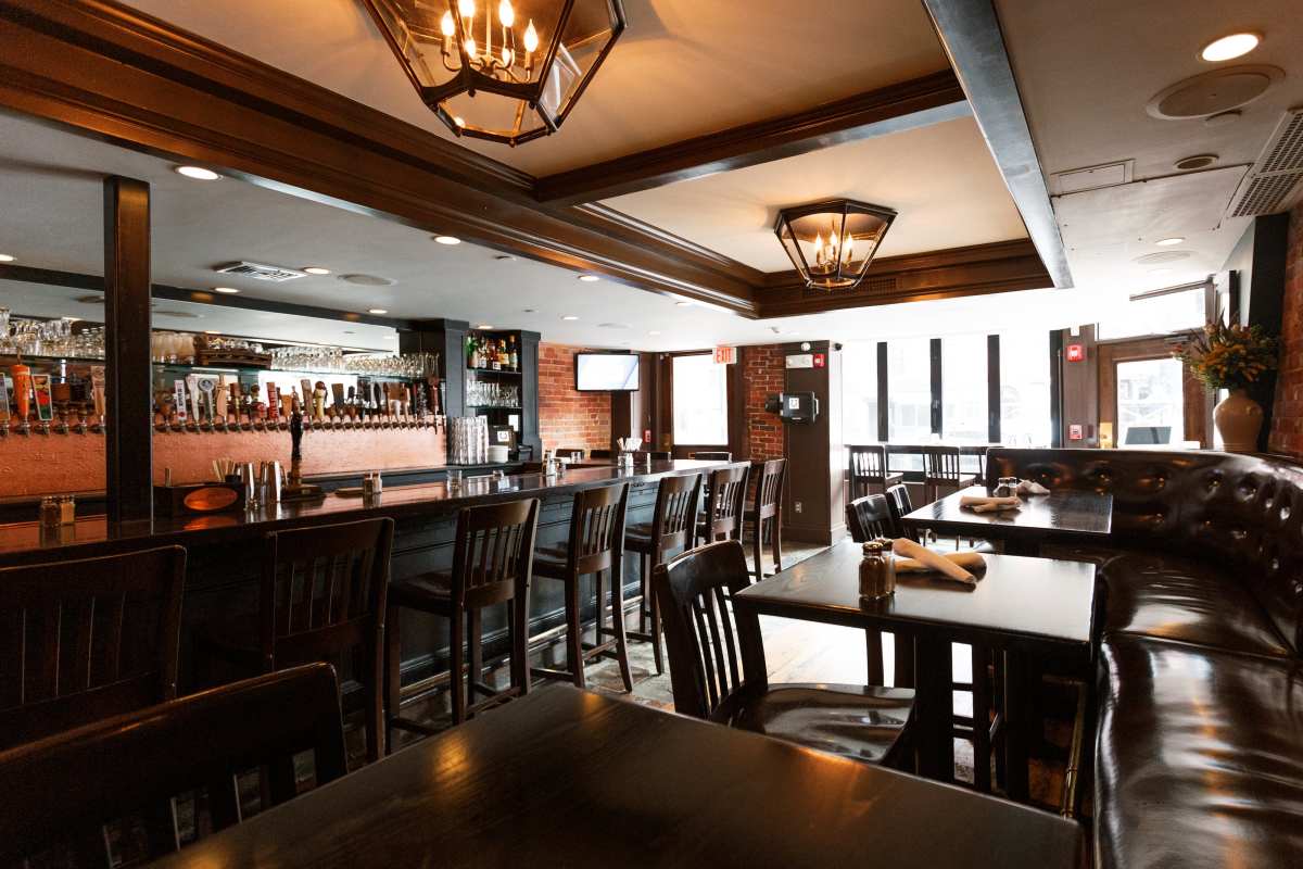 Five Horses Tavern - Review - Boston - The Infatuation