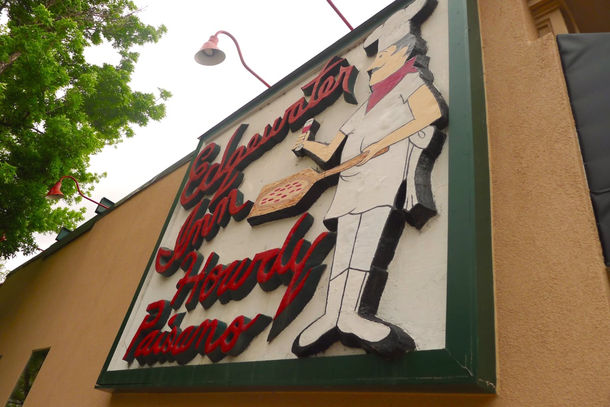 Edgewater Inn - Review - Sloan's Lake - Denver - The Infatuation