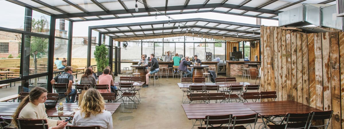 Berry Park - Review - Williamsburg - New York - The Infatuation