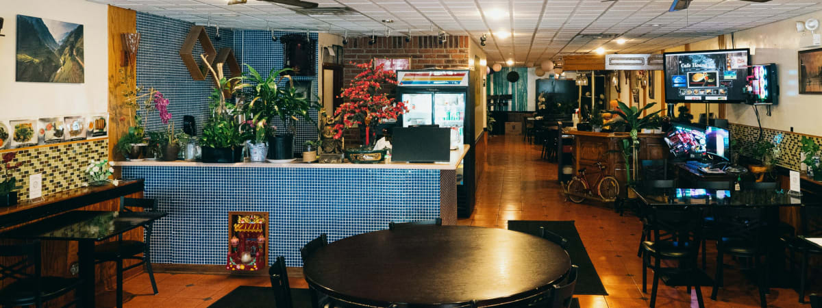 Cafe Hoang - Review - West Argyle Historic District - Chicago - The ...