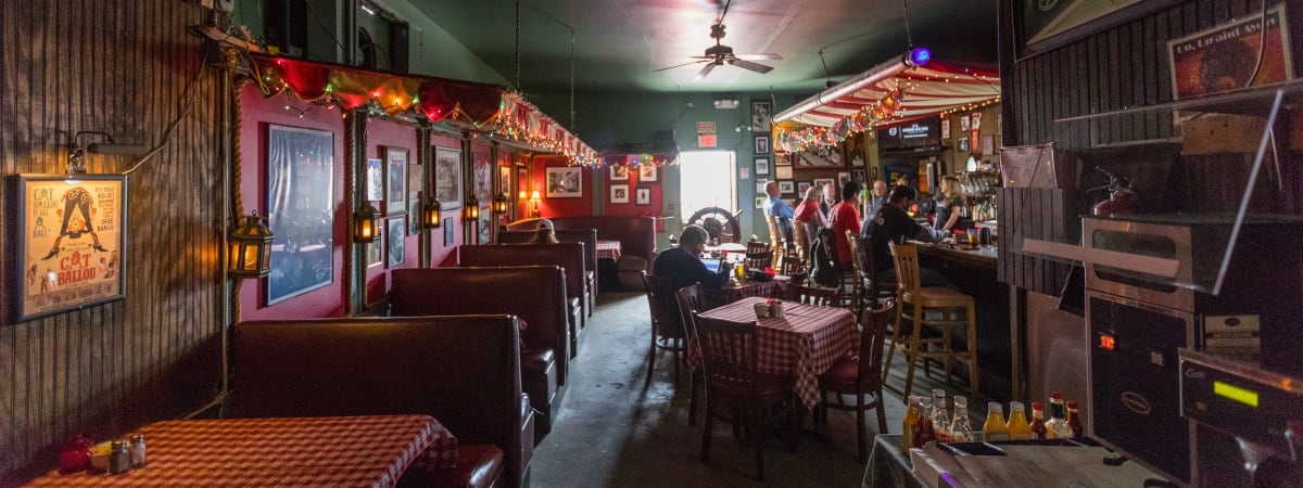 Chez Jay - Review - Santa Monica - Los Angeles - The Infatuation