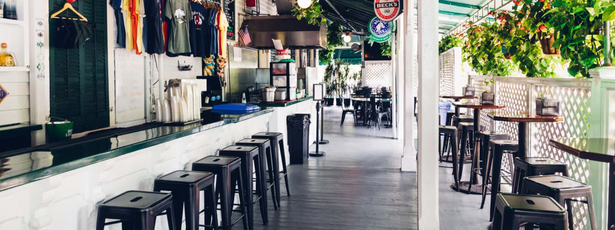 The Outside Raw Bar At The Parker House - Review - Sea Girt - Jersey ...