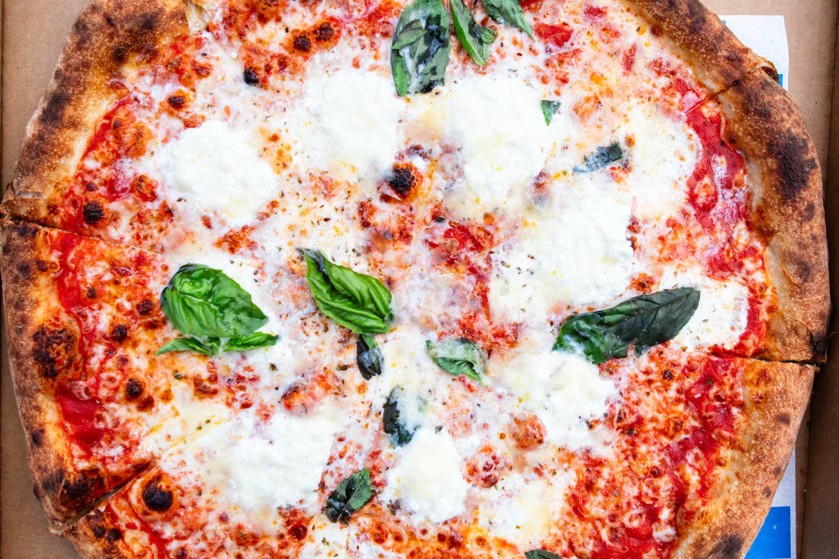 Palm Pizza - Review - Holly - Austin - The Infatuation