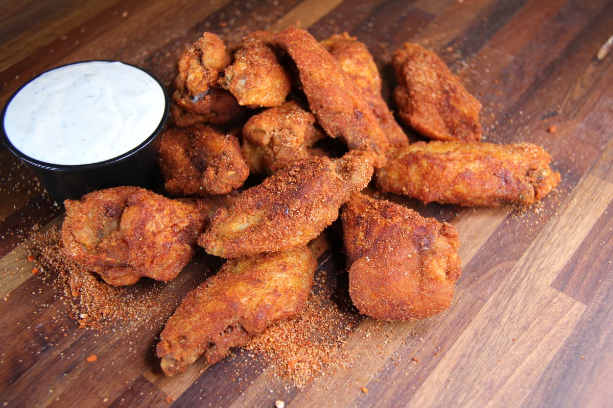 Alondra Wings - Review - Montebello - Los Angeles - The Infatuation