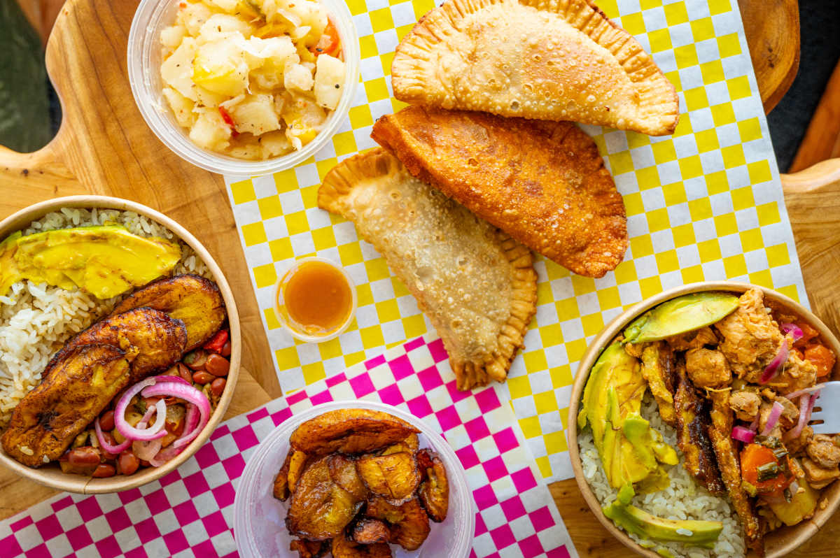 The pastelillos at Amy's are worth the line, every time - Review ...