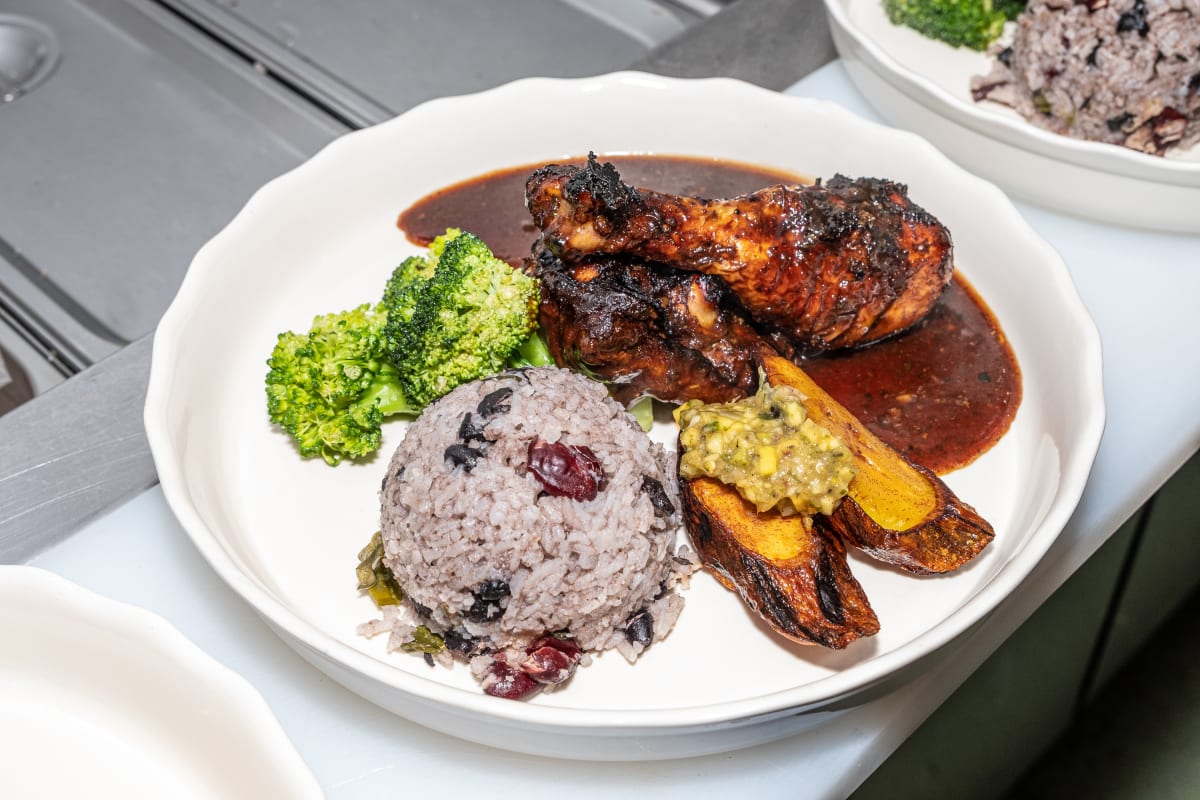 Chef Deon's Kitchen - Review - Oak Bluffs - Martha's Vineyard - The ...