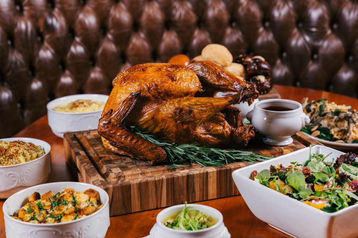 16 Great Chicago Restaurants For Thanksgiving Dinner - Chicago - The ...