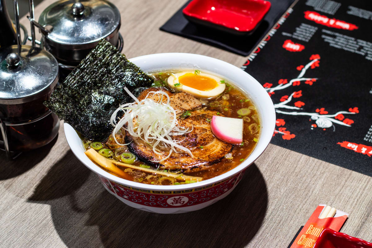 The 12 Best Lunch Spots In Downtown Miami - Miami - The Infatuation