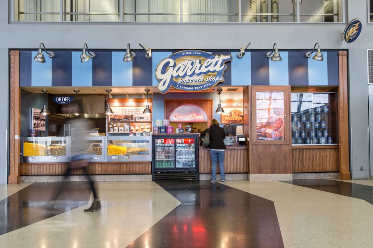 Garrett Popcorn - Review - O'Hare Airport - Chicago - The Infatuation