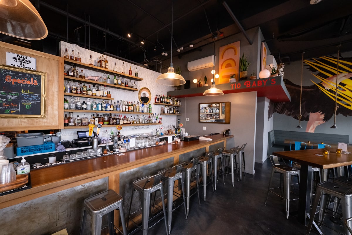 The 25 Best Happy Hours In Seattle - Seattle - The Infatuation