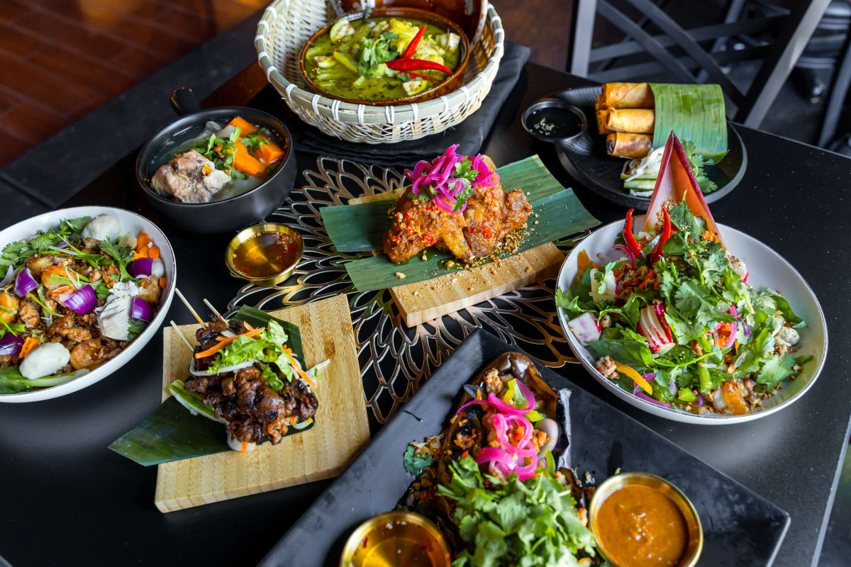 The 17 Best Chicago Restaurants For An Affordable Date - Chicago - The ...