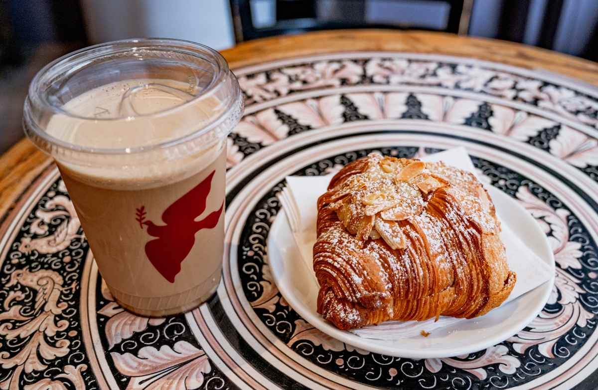 La Colombe Rittenhouse - Review - Rittenhouse - Philadelphia - The ...