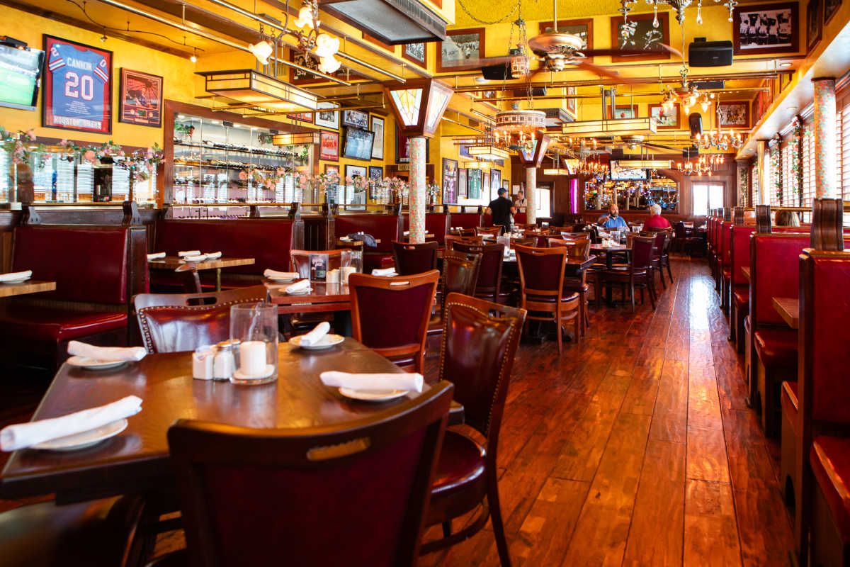 Laurenzo’s - Review - Washington Heights - Houston - The Infatuation