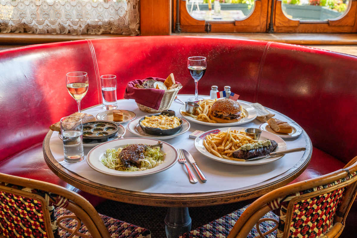 Le Diplomate - Review - Logan Circle - Washington DC - The Infatuation