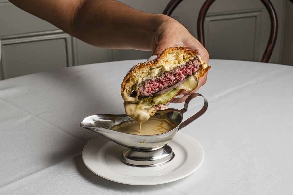 Everyone feels like a 10 at One Club Row - Review - London - The ...