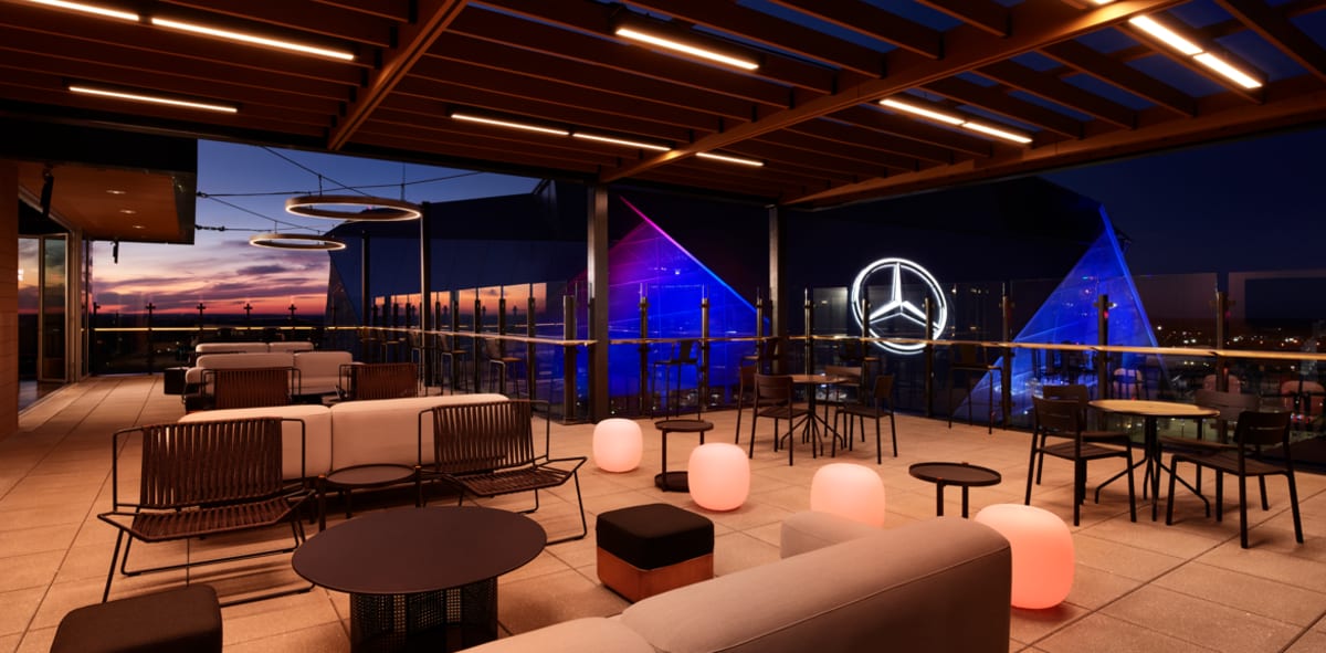 Reverb RT60 Bar by Hard Rock - Review - Downtown Atlanta - Atlanta ...