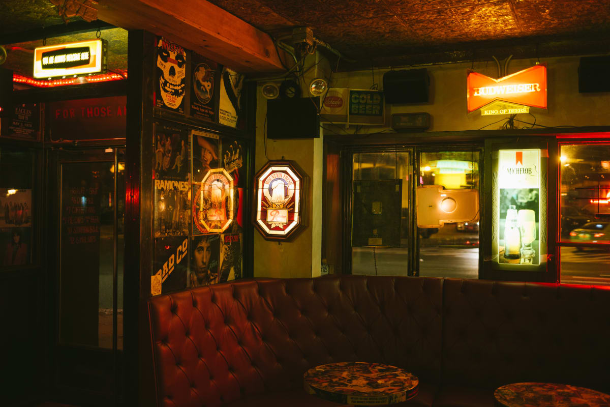 Rocka Rolla - Review - Williamsburg - New York - The Infatuation