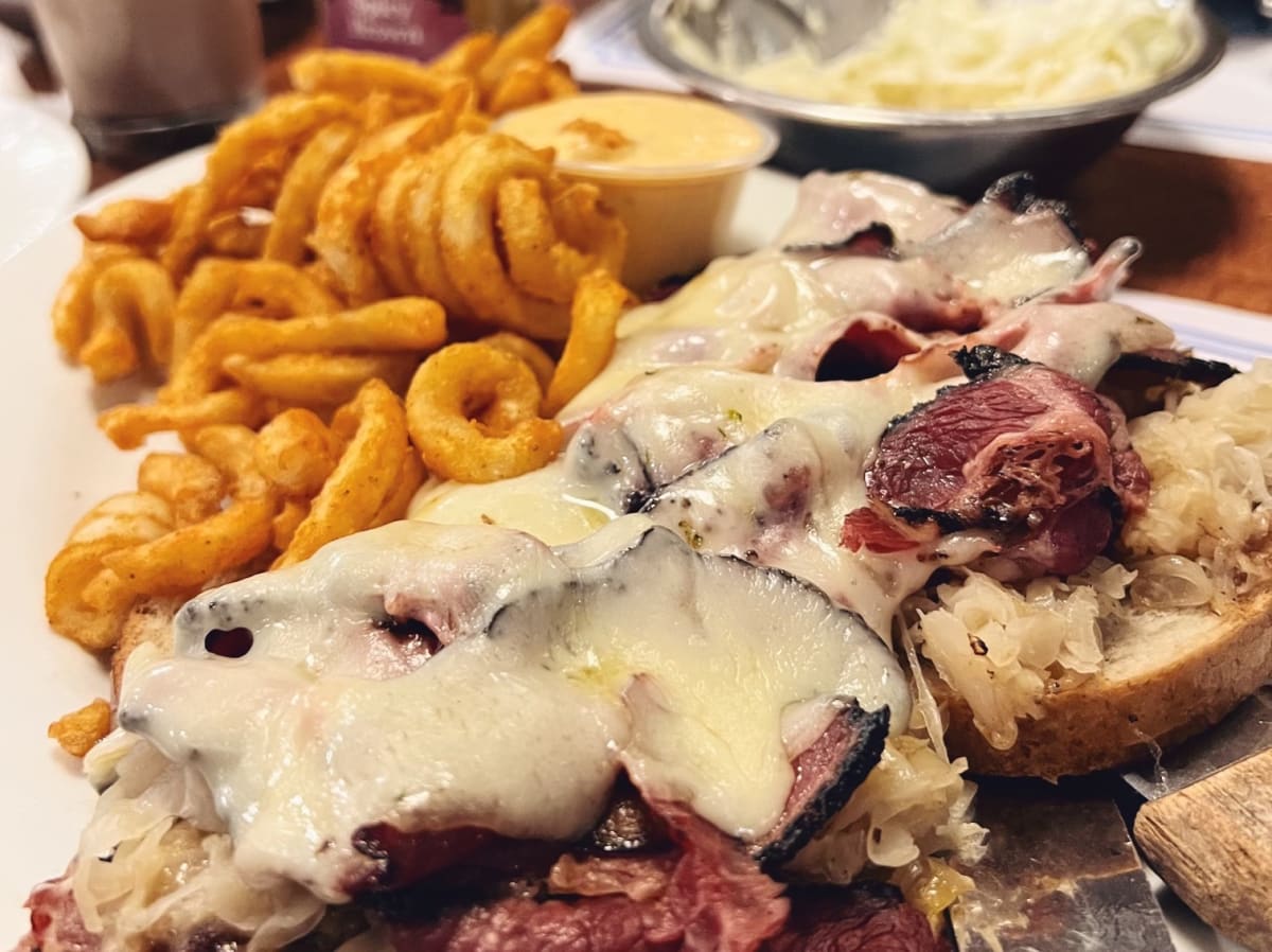 Mirage Diner - Review - Midwood - New York - The Infatuation