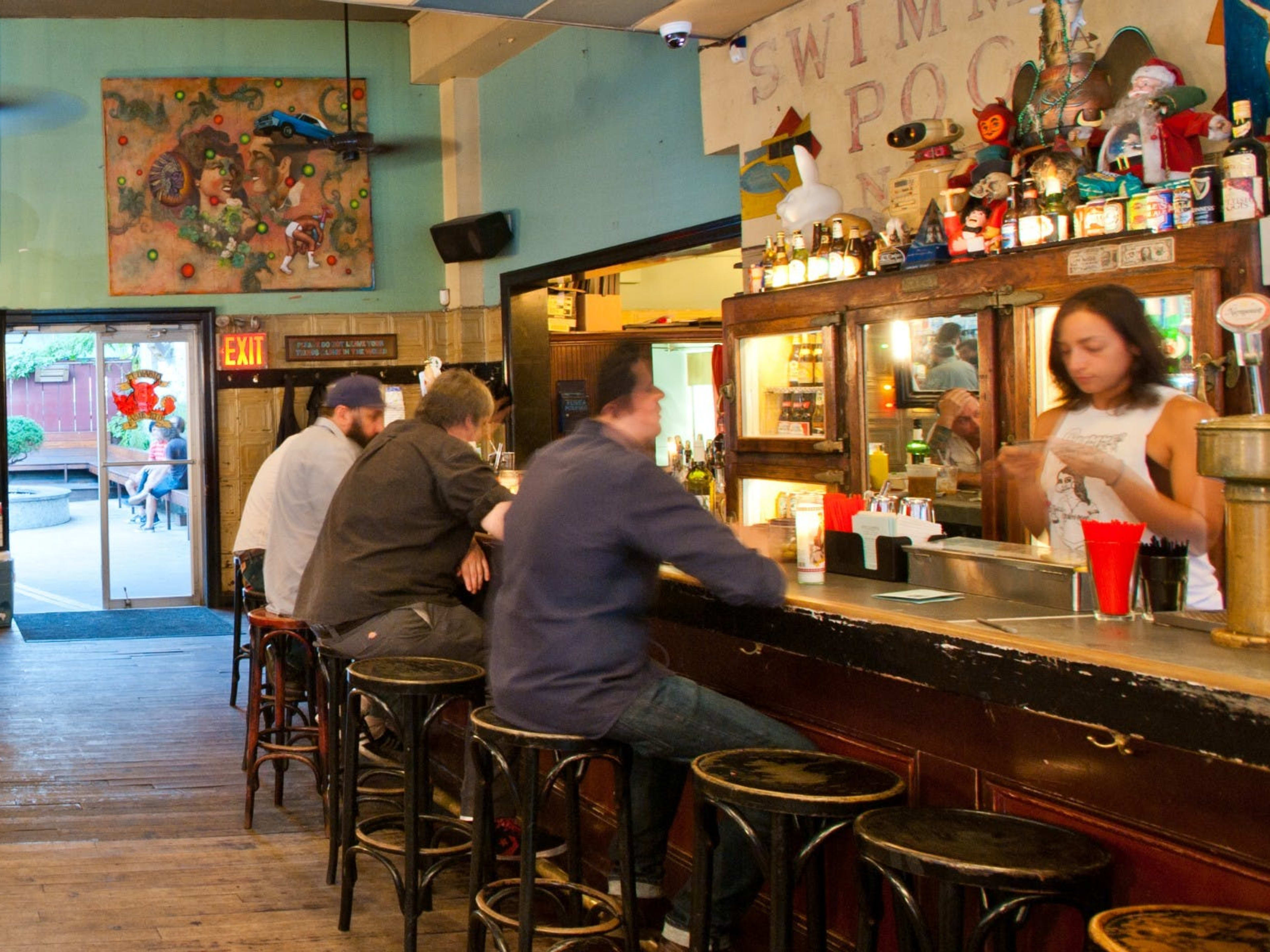 10 NYC Spots Where You Can Have A Birthday With An Open Bar - New York ...