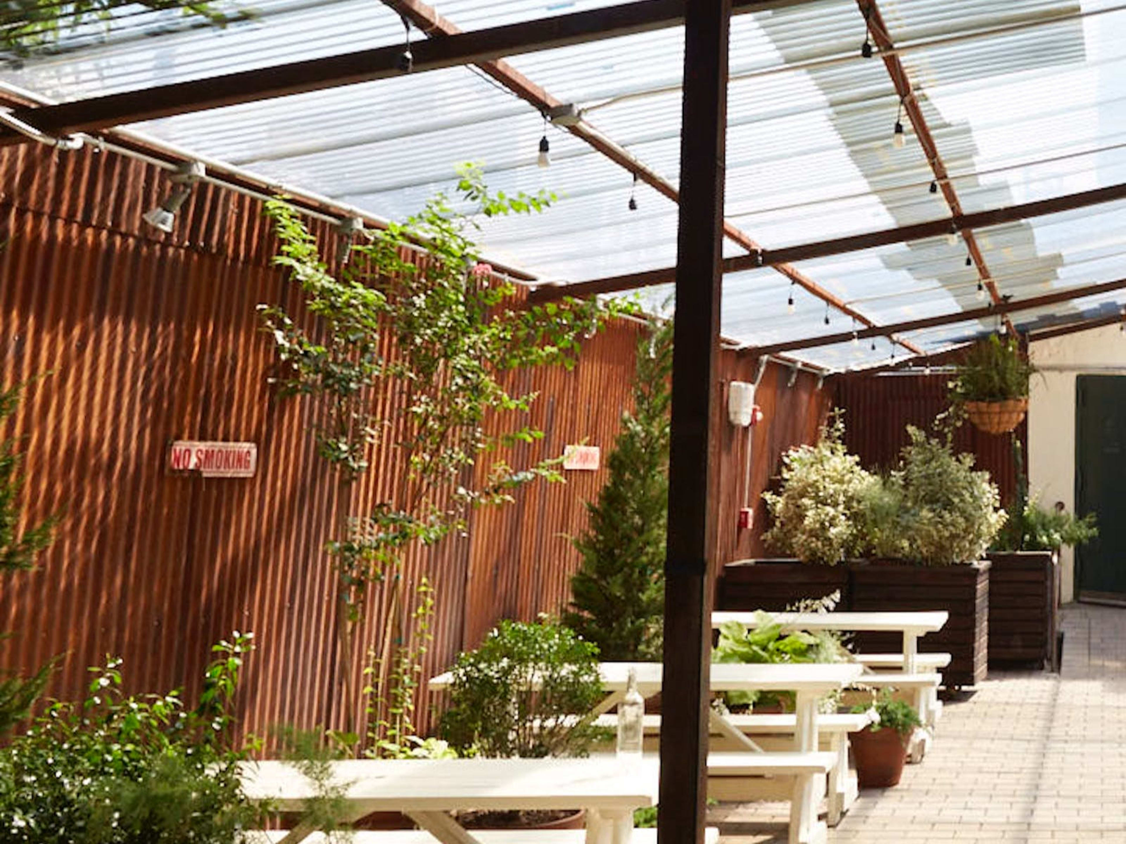 Nat’s on Bank - West Village - New York - The Infatuation