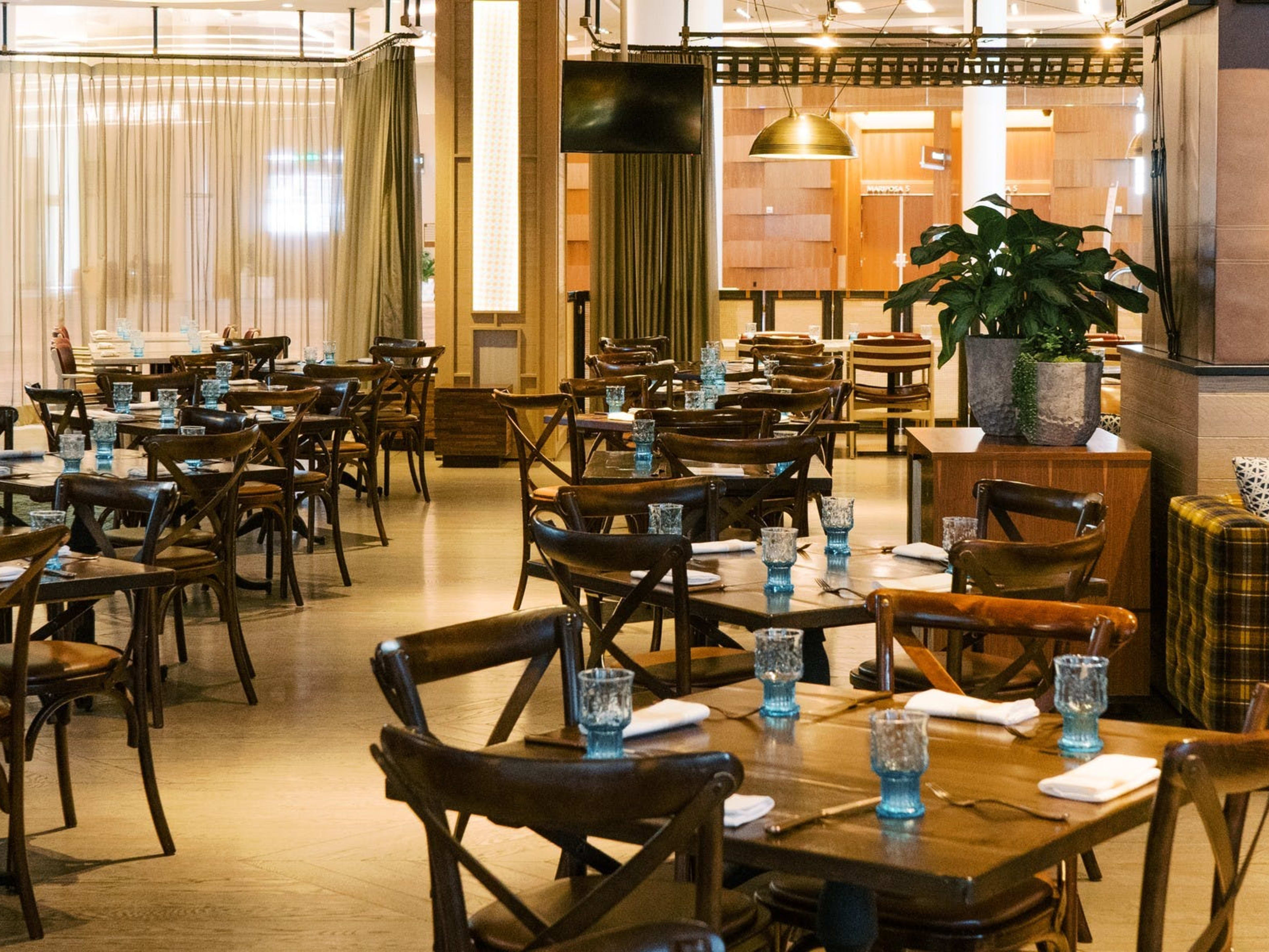 Mott 32 - The Strip - Las Vegas - The Infatuation