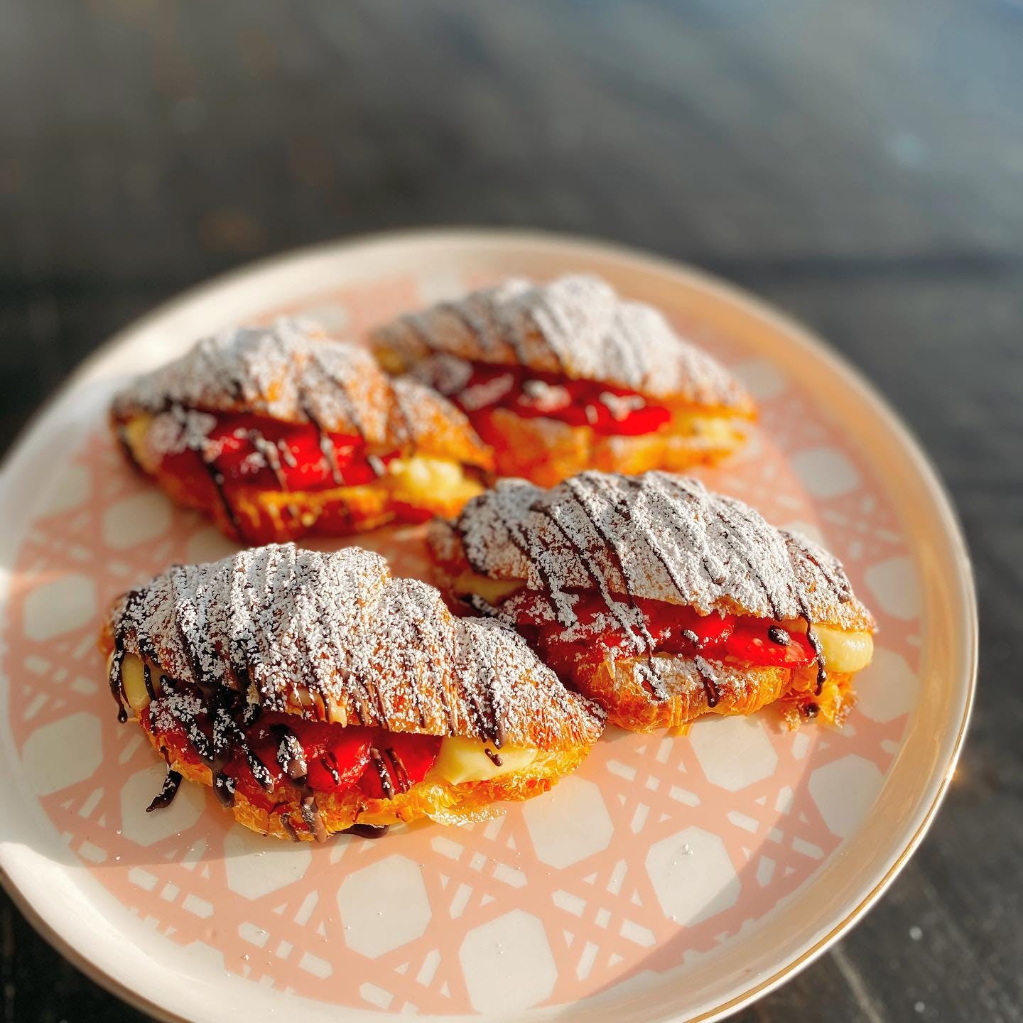 Roji Bakery - Beverly Grove - Los Angeles - The Infatuation