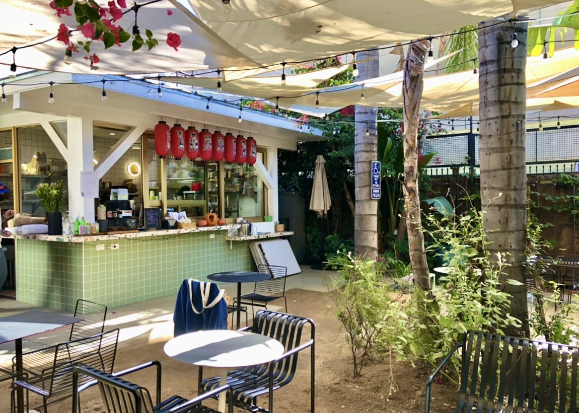 Slammers Cafe - Beverly Grove - Los Angeles - The Infatuation