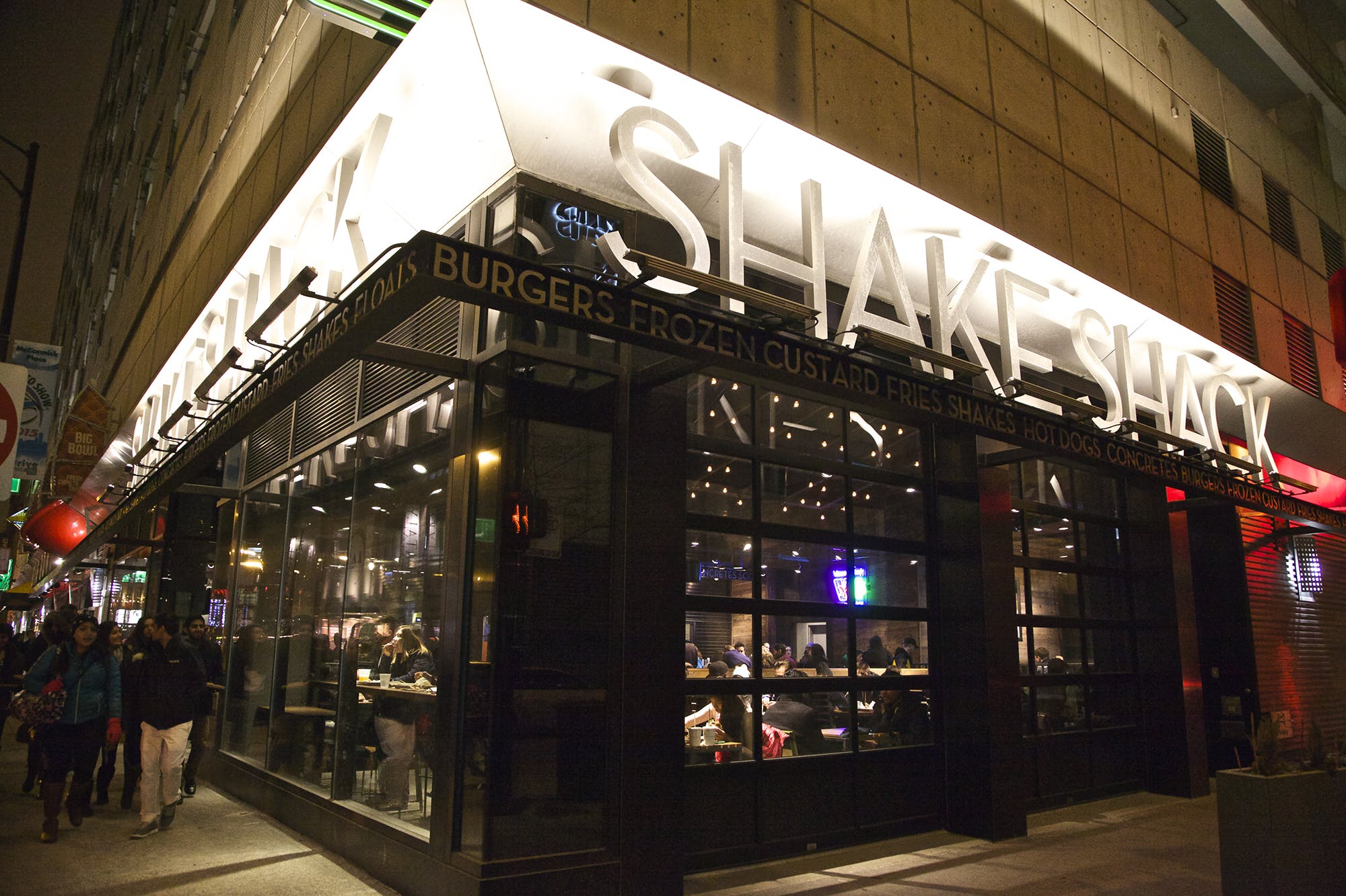 Shake Shack - Magnificent Mile - Chicago - The Infatuation