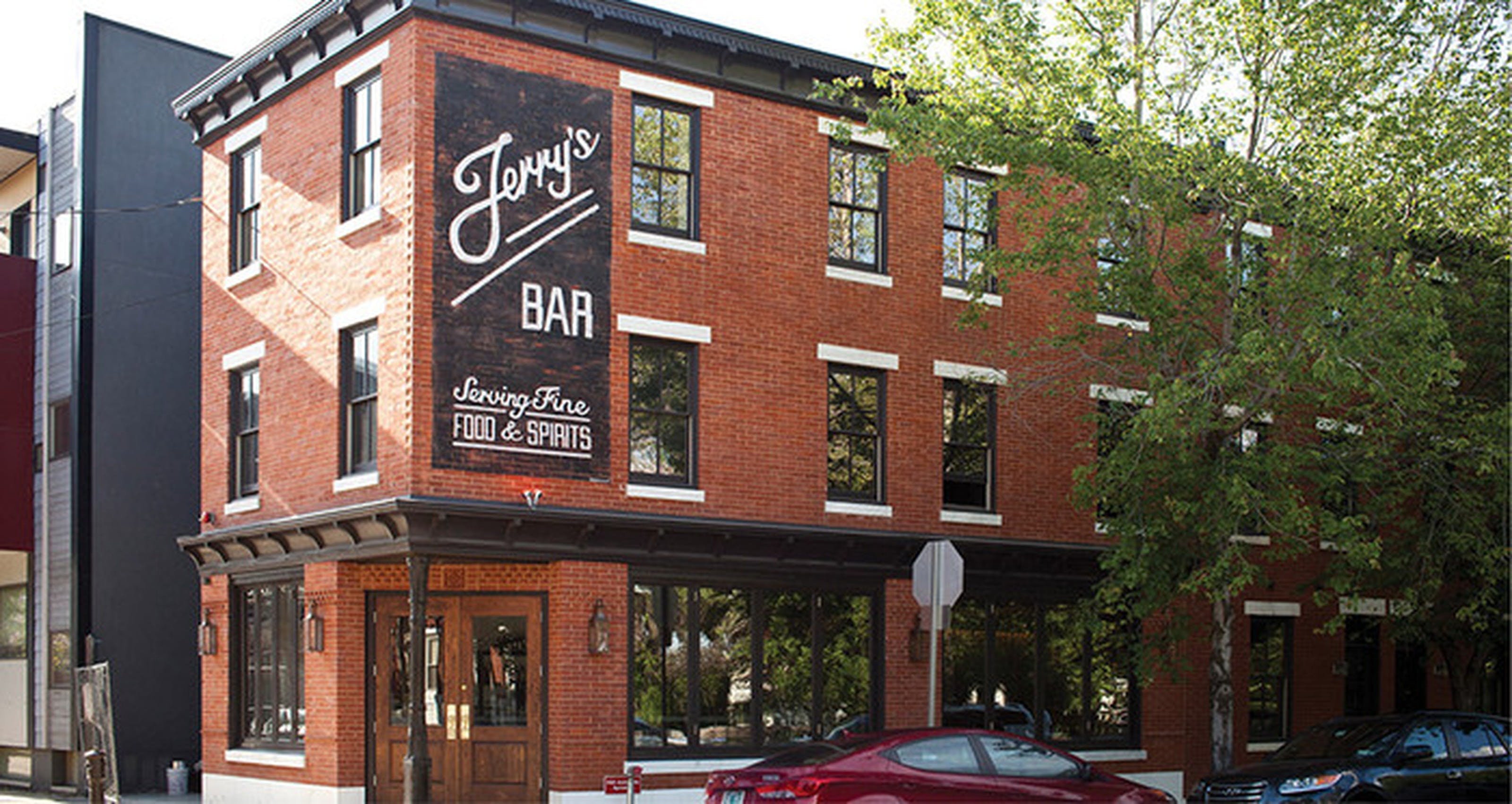 Jerry’s Bar - Northern Liberties - Philadelphia - The Infatuation