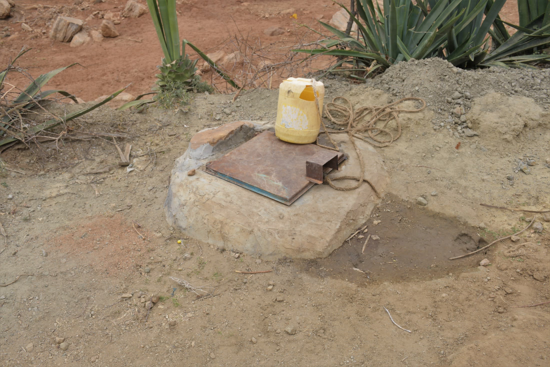 The Water Project: Kenya - Ingutho Community 1A