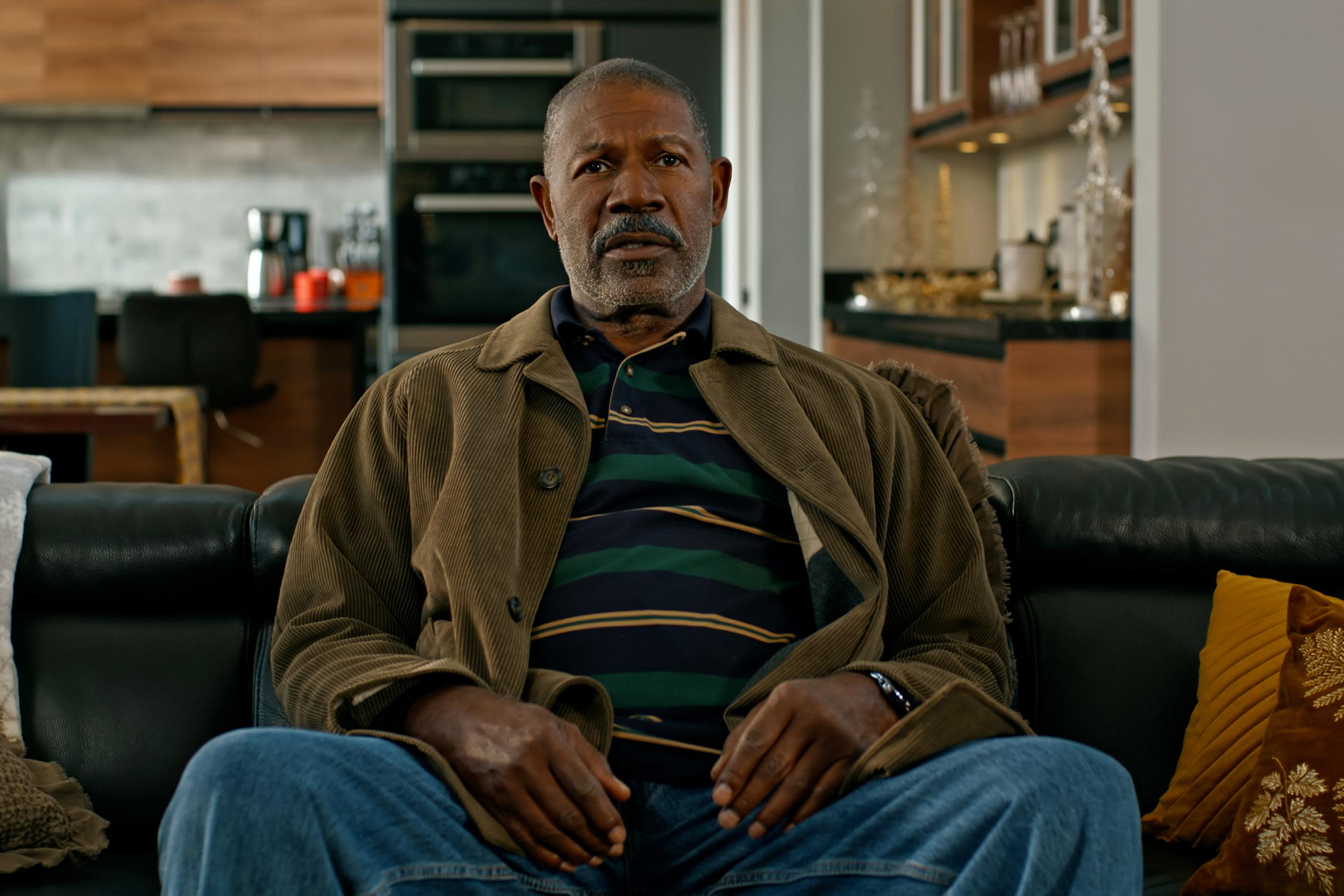 Holidazed (2025) Hallmark Christmas Limited Series: Release Date, Cast ...