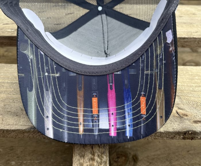 The Barn Trucker Caps - Insignia