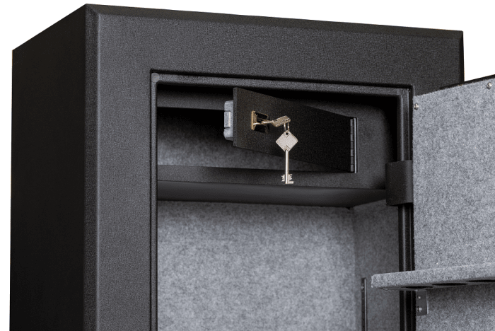 Boston Security Safe Prem 18 Gun 150kg