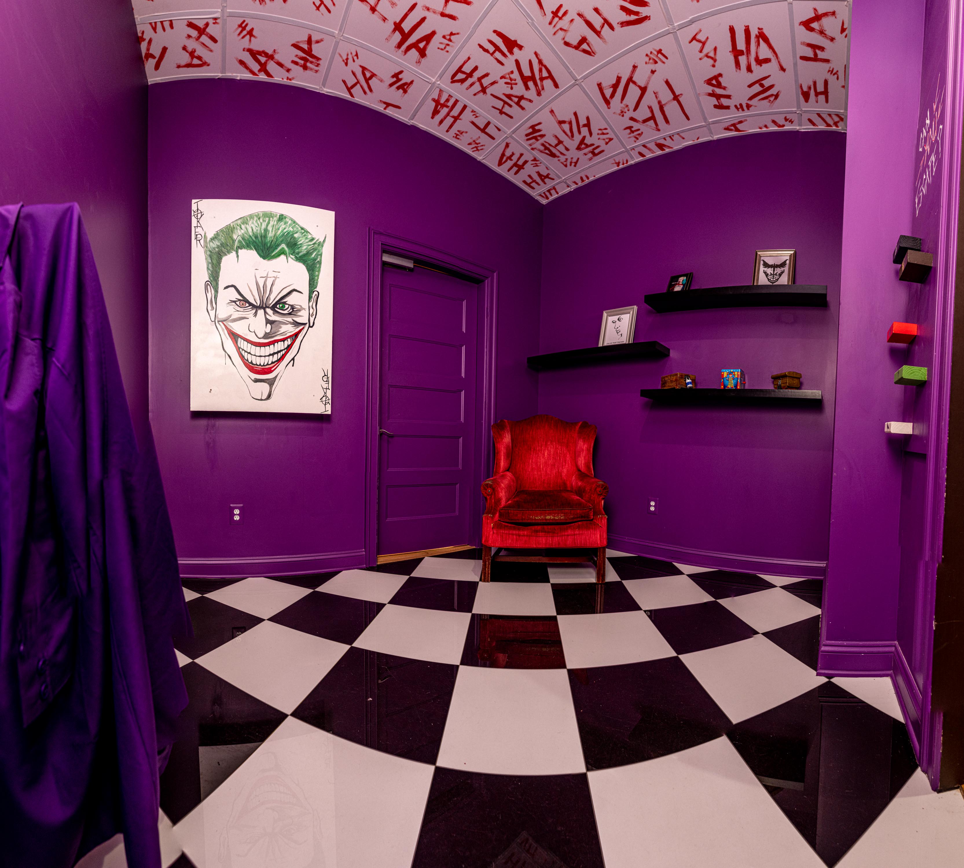 Supervillains Escape Room