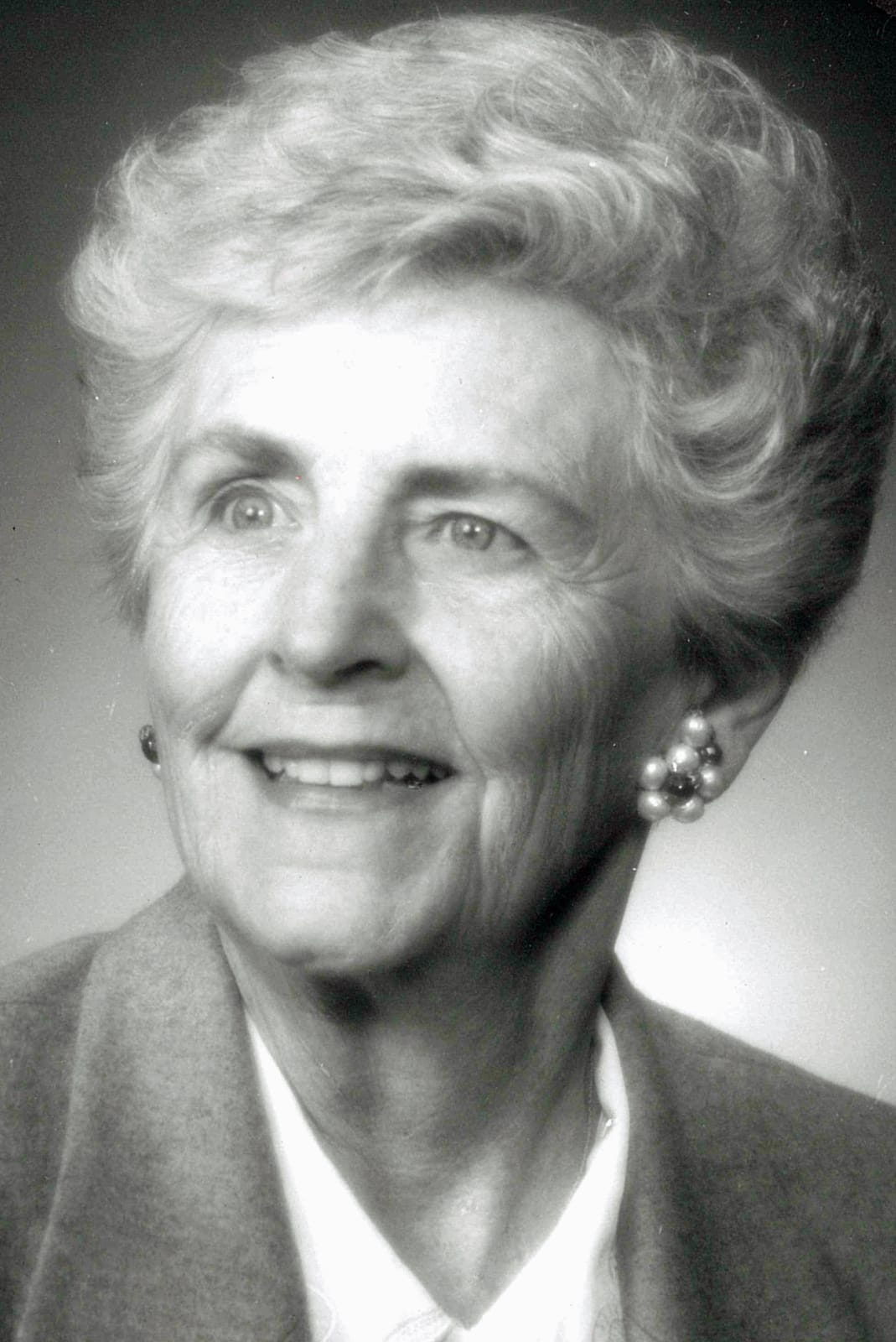 Obituary & Life Story for Betsy Ross Young Newton | Online Obituaries ...
