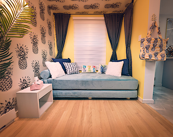 Meme House - Book Now