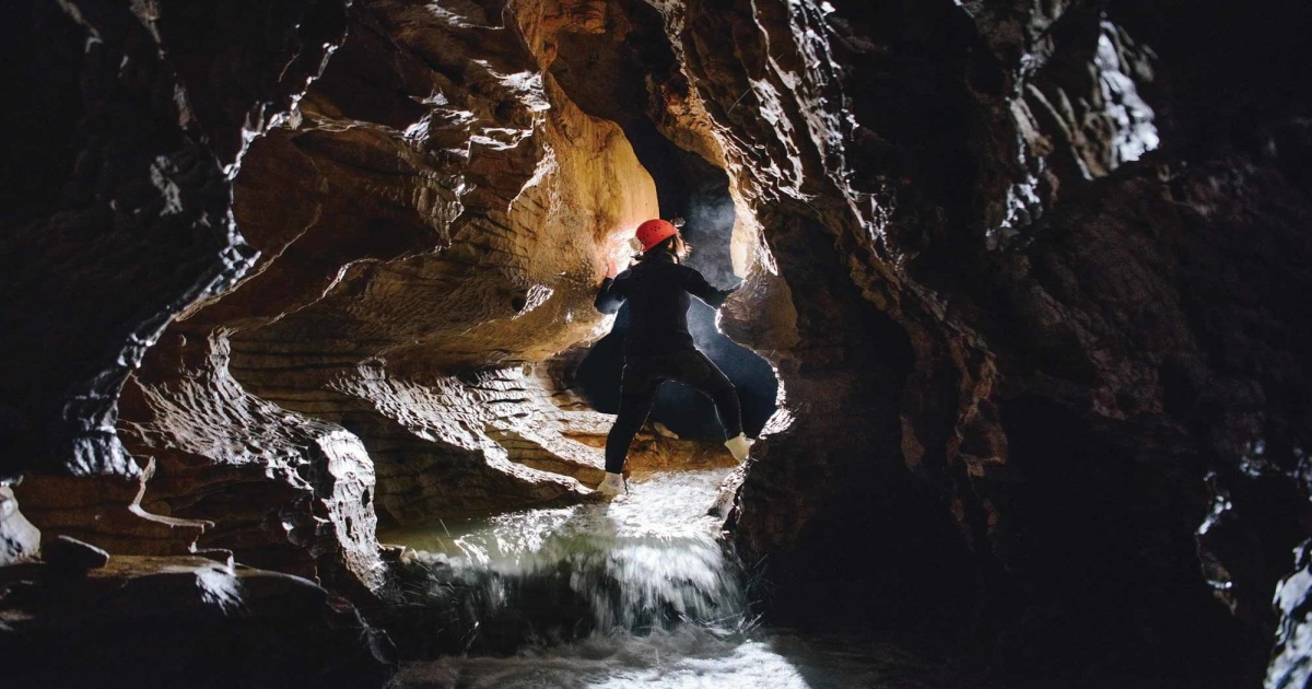 Black Water Rafting Adventure Article | Discover Waitomo