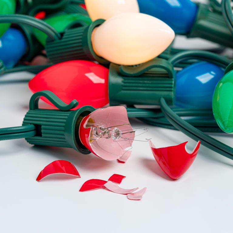 Outdoor Holiday Lighting Planning and Safety | Thomas Edison Electric