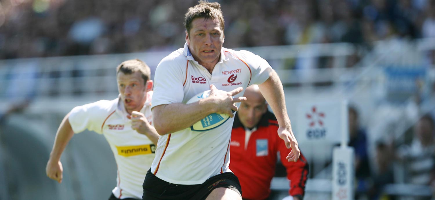 Dragon News : Ultimate XV: Ian Gough