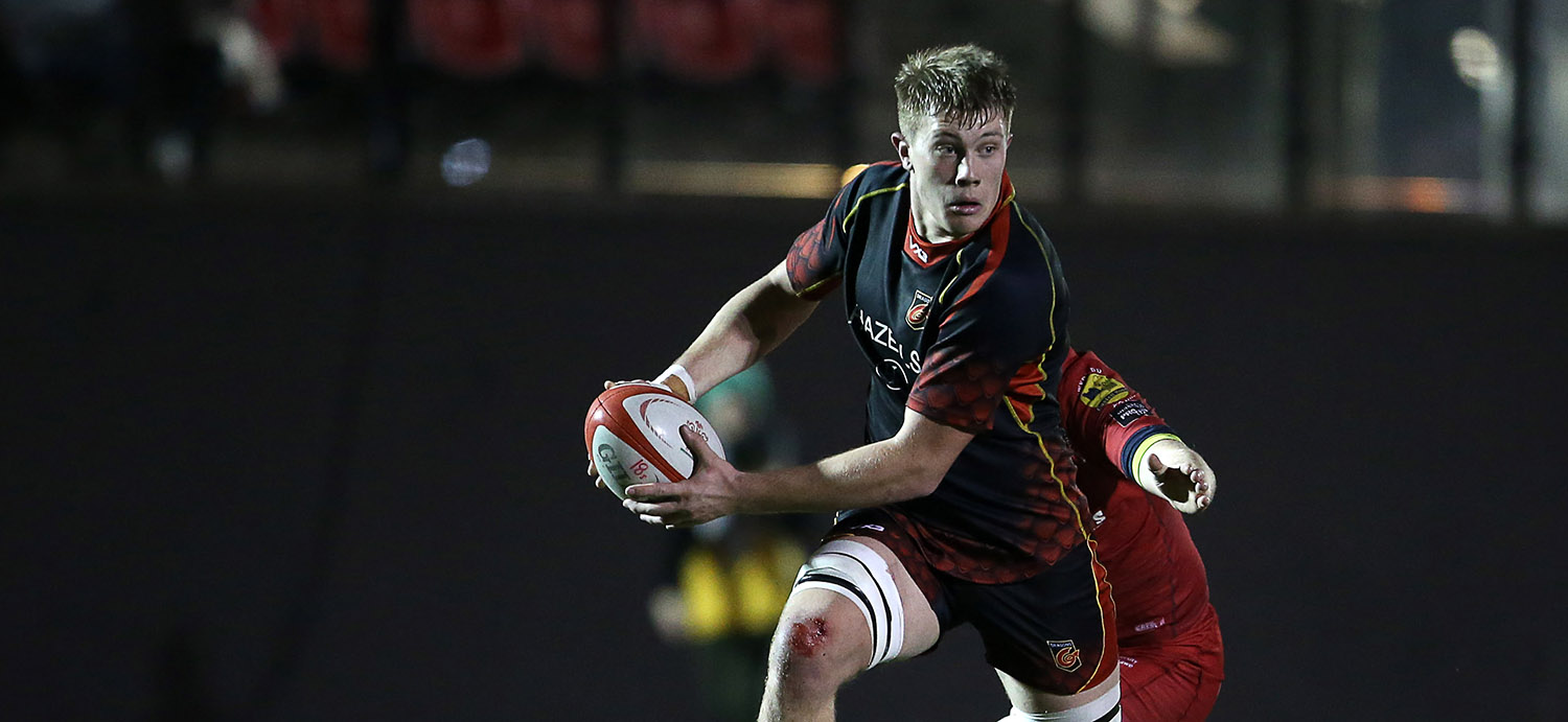 Dragon News : Instant Hit Carter
